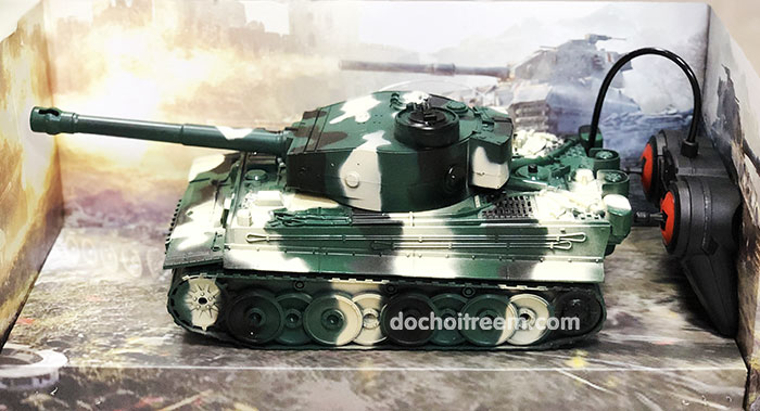 Xe tank điều khiển 6889