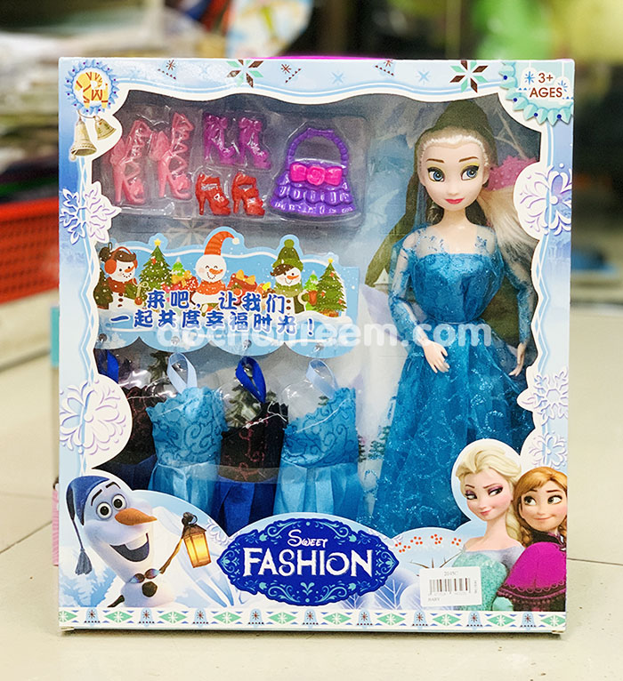 Búp bê Elsa thay trang phục